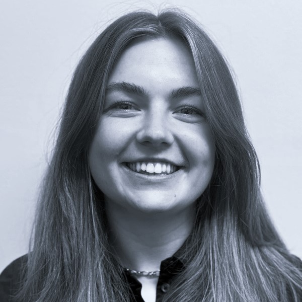 Daisy Lilley – Thaliwal & Veja